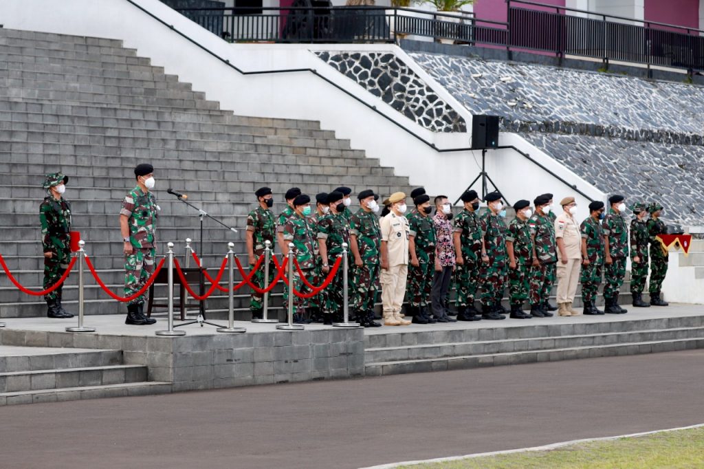Rektor Unhan RI Pimpin Upacara Pembukaan Cadet On Military Basic ...