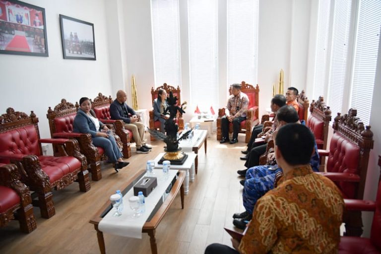 Unhan RI Menerima Kunjungan Delegasi Kementerian Pertahanan Timor Leste.