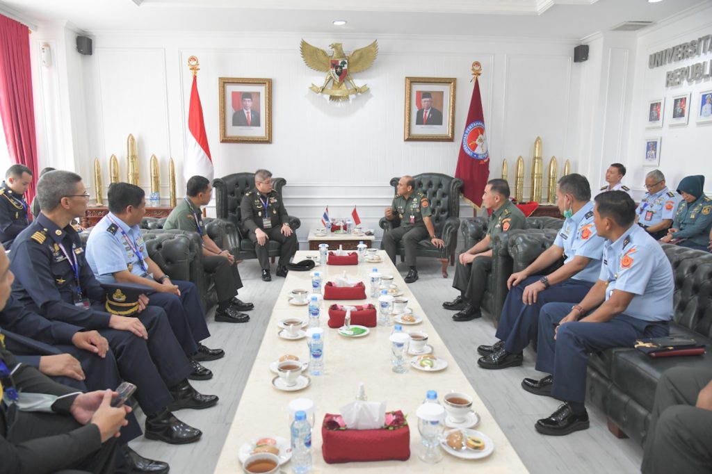Universitas Pertahanan RI Menerima Kunjungan Delegasi Thainesia