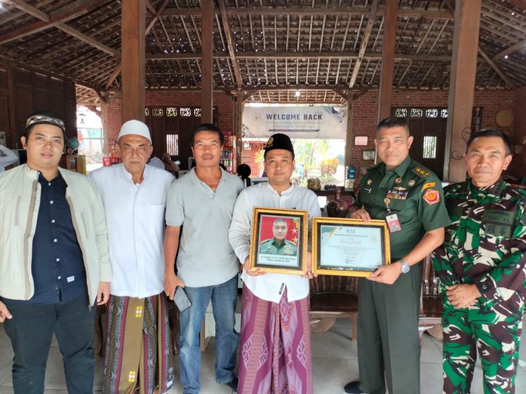 Dekan Fakultas Keamanan Nasional Unhan RI dan Kepala Program Studi ...