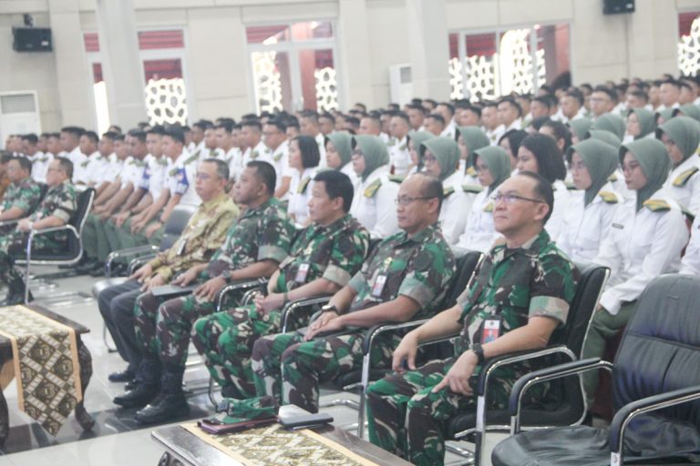 Rektor Unhan RI Berikan Pengarahan kepada 936 Siswa Sarjana Penggerak ...